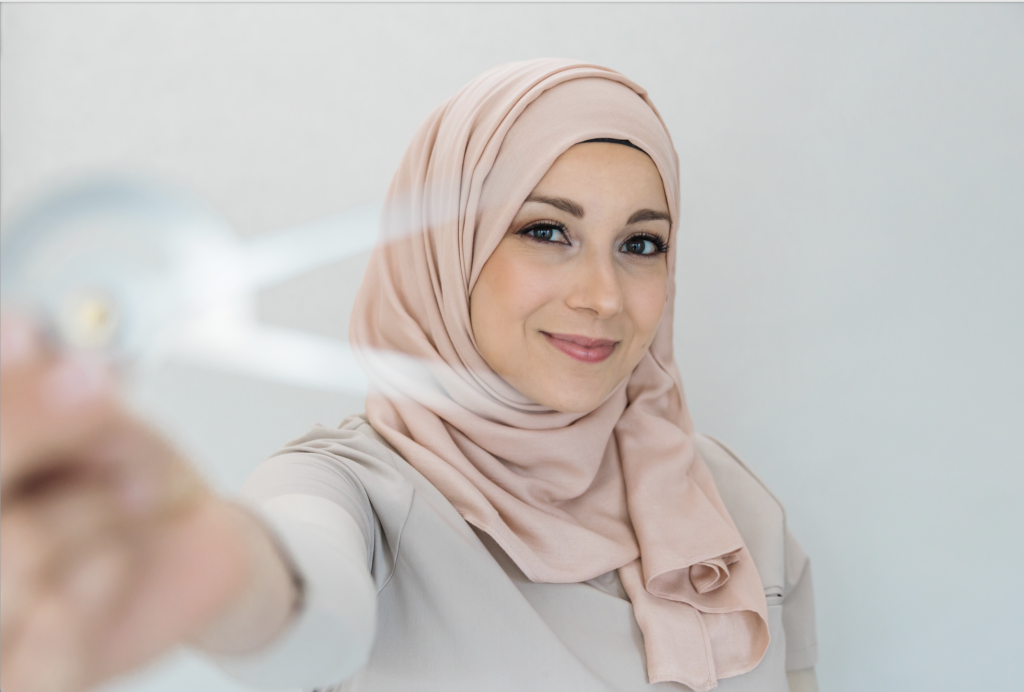 Meet-a-Mom: Dr. Diyanah Bani Hani, CEO + Founder of Lamese Laser and ...