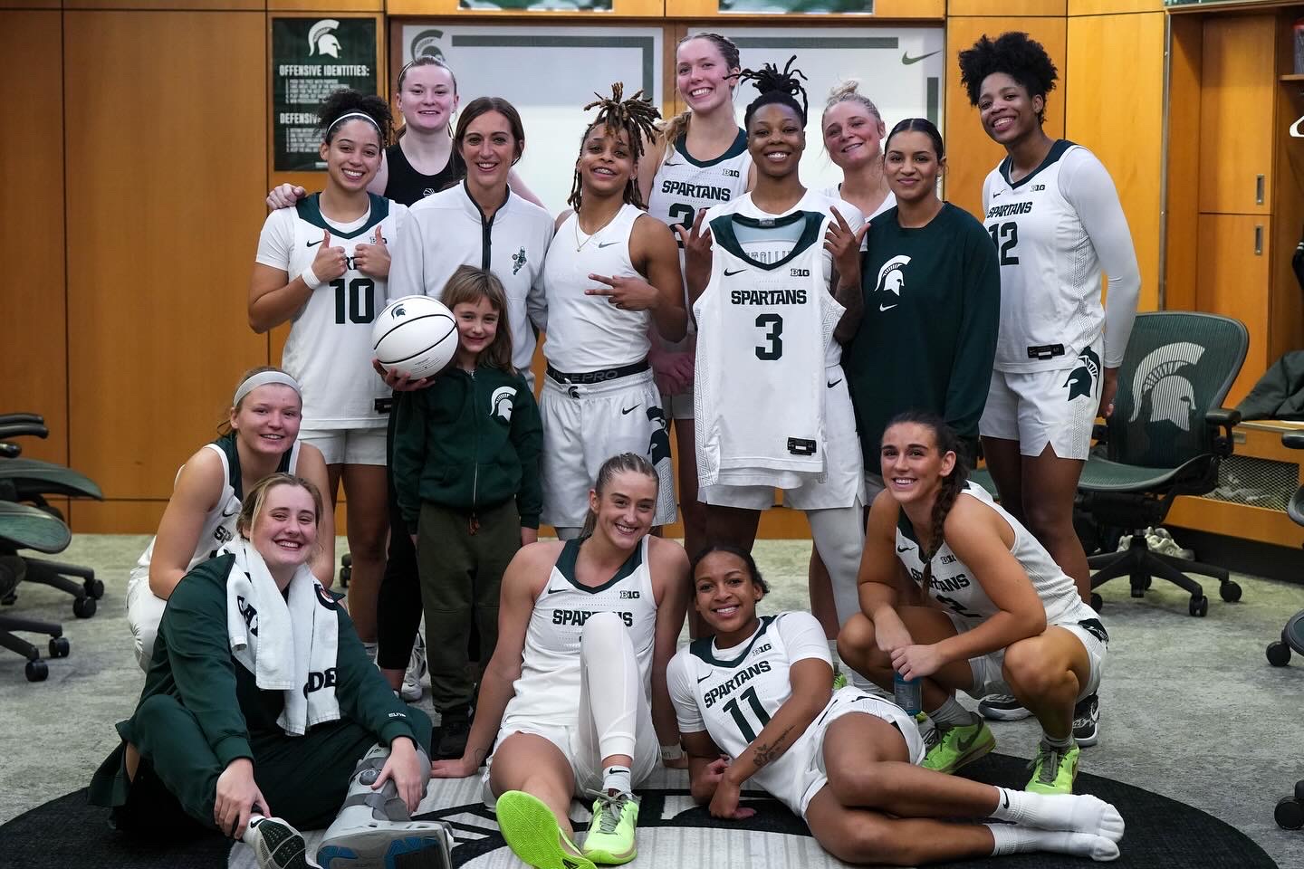 Meet a Mom: Robyn Fralick, Michigan State Women's Basketball - Greater ...