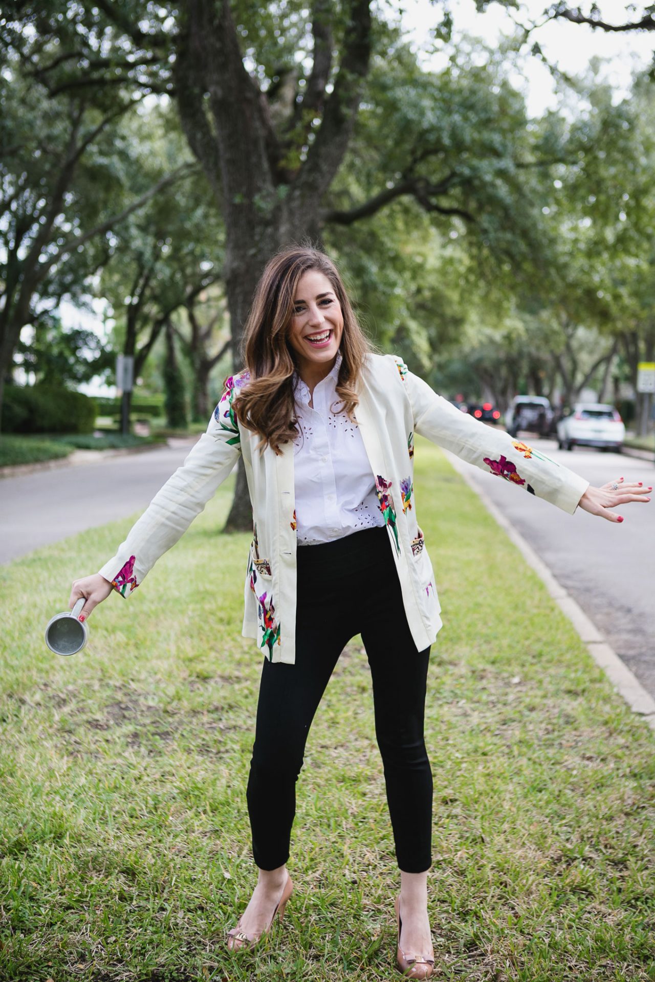 Meet A Mom: Meet Laura Max Rose of “Look Ma, No Hands” | West ...