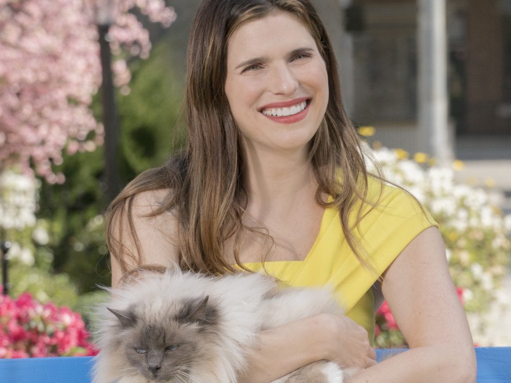 Lake Bell On Her New Movie, Saying No to Helicopter Parenting & More ...