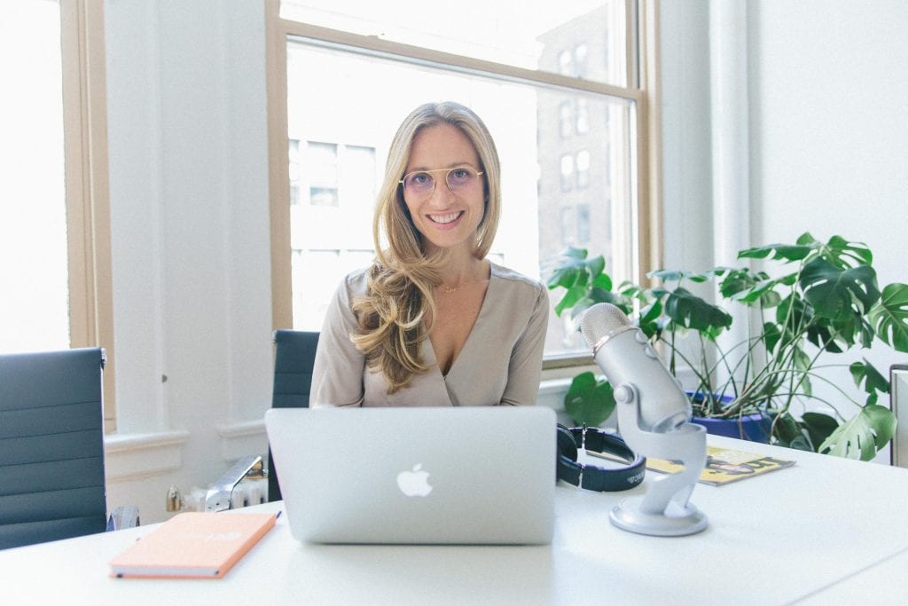 Meet a Mom: Randi Zinn of Beyond Mom! - Chicago North Shore Moms